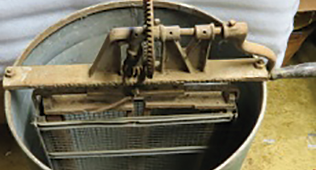 Using Your Extractor | Bee Culture