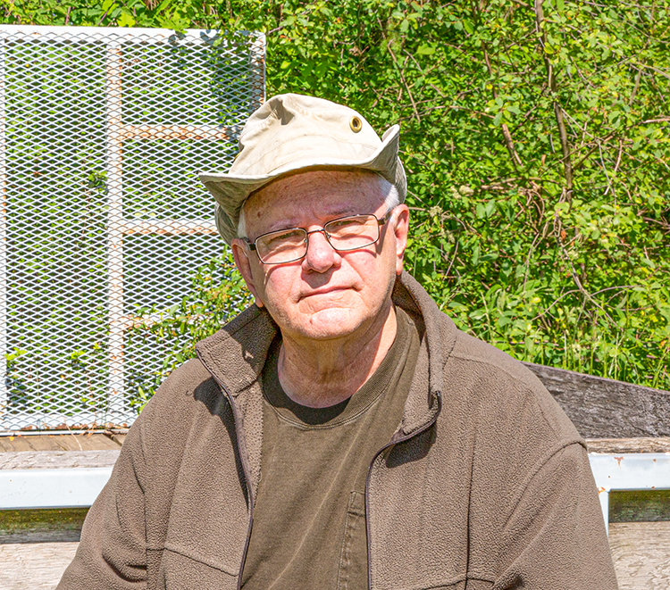 Keeping Beeyards on Trailers | Bee Culture